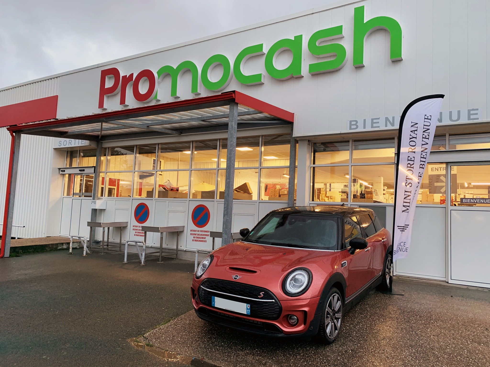 MINI chez PROMOCASH|L ESPACE BIENVENUE Royan