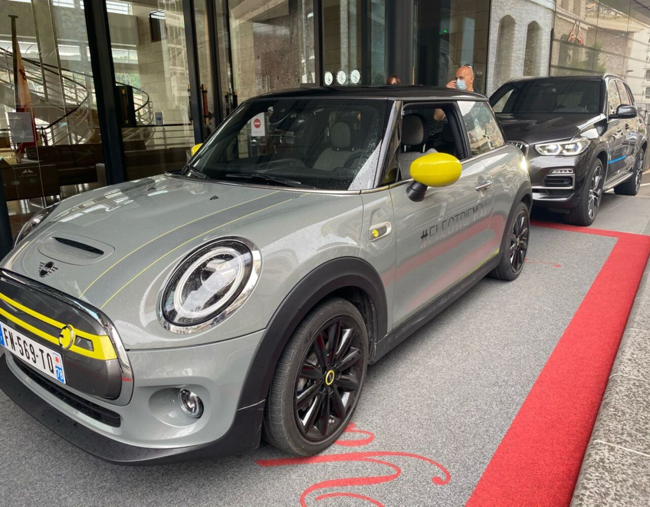 TOURNEE ELECTRIFYOU MINI AU YACHT CLUB DE MONACO|MINI STORE MONACO