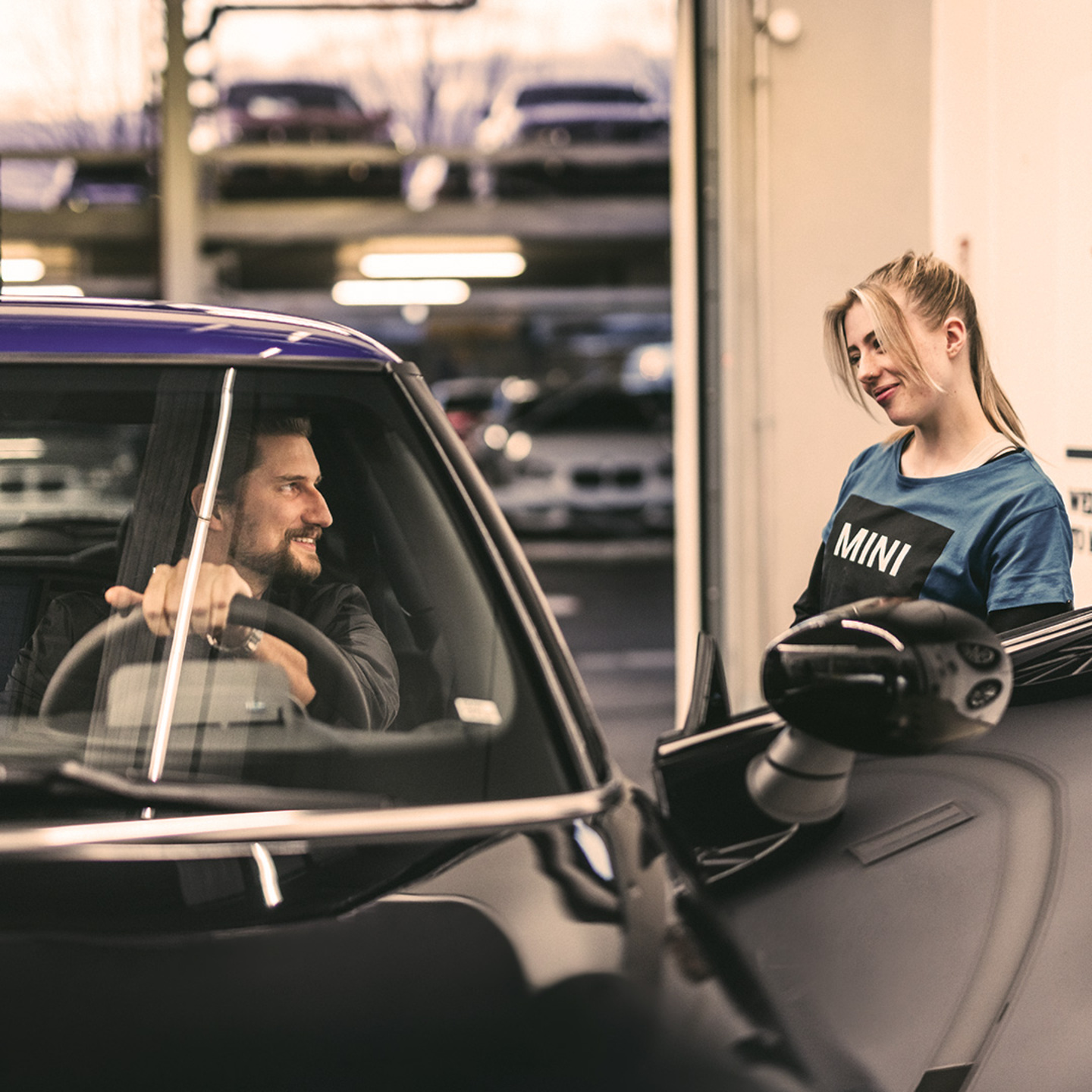 MINI BUSINESS CENTERS|MINI STORE MONACO